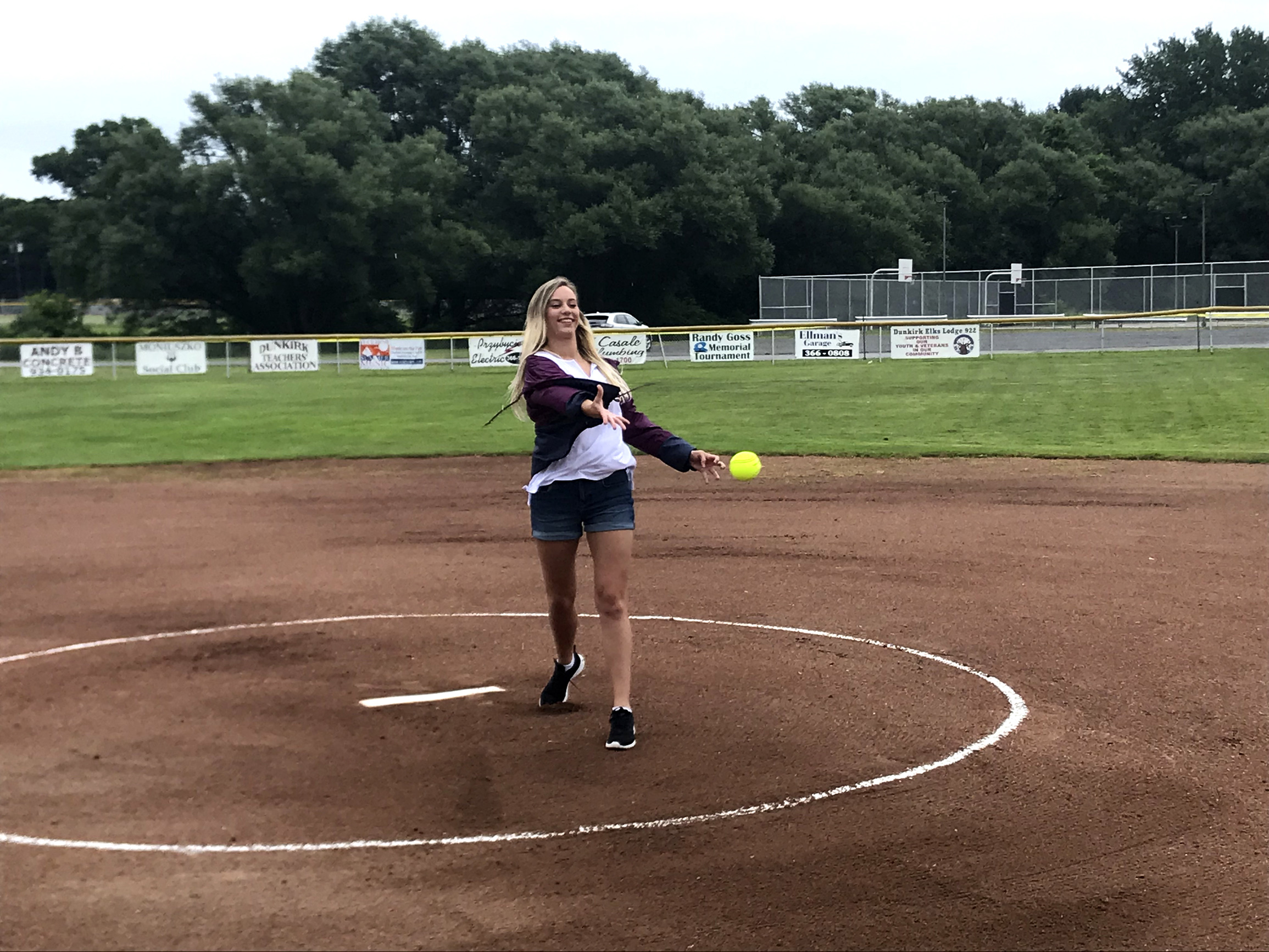 The 8-10 Girls Little League State Softball Tournament opens | News ...